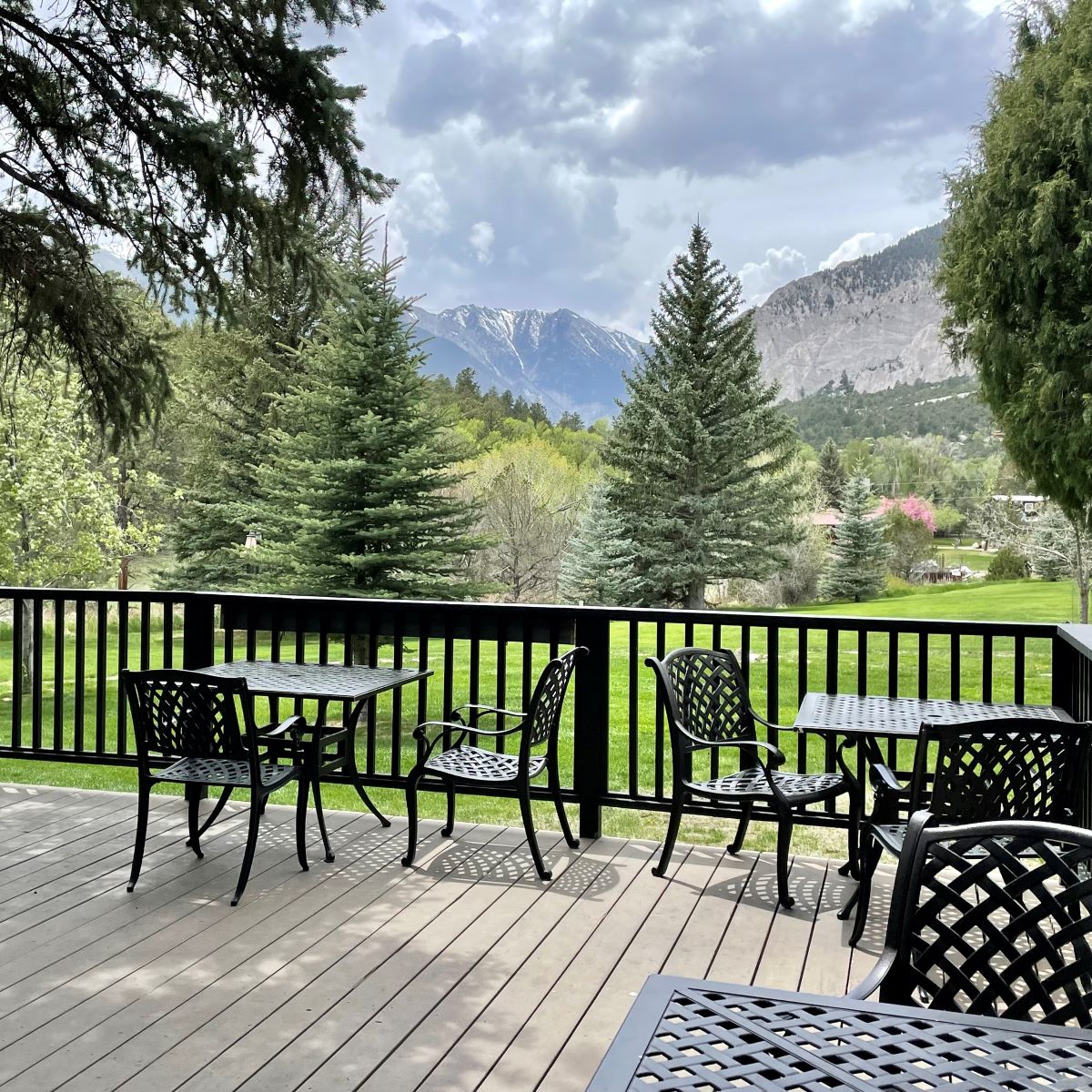 mount-princeton-hot-springs-resort-patio-dining-view – Pennington Passages