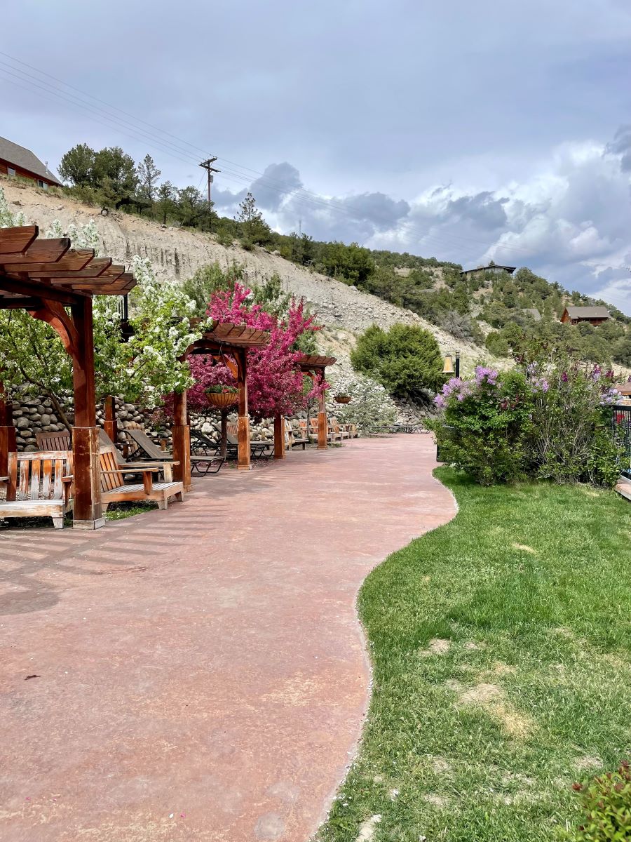 mount-princeton-hot-springs-resort-pool – Pennington Passages